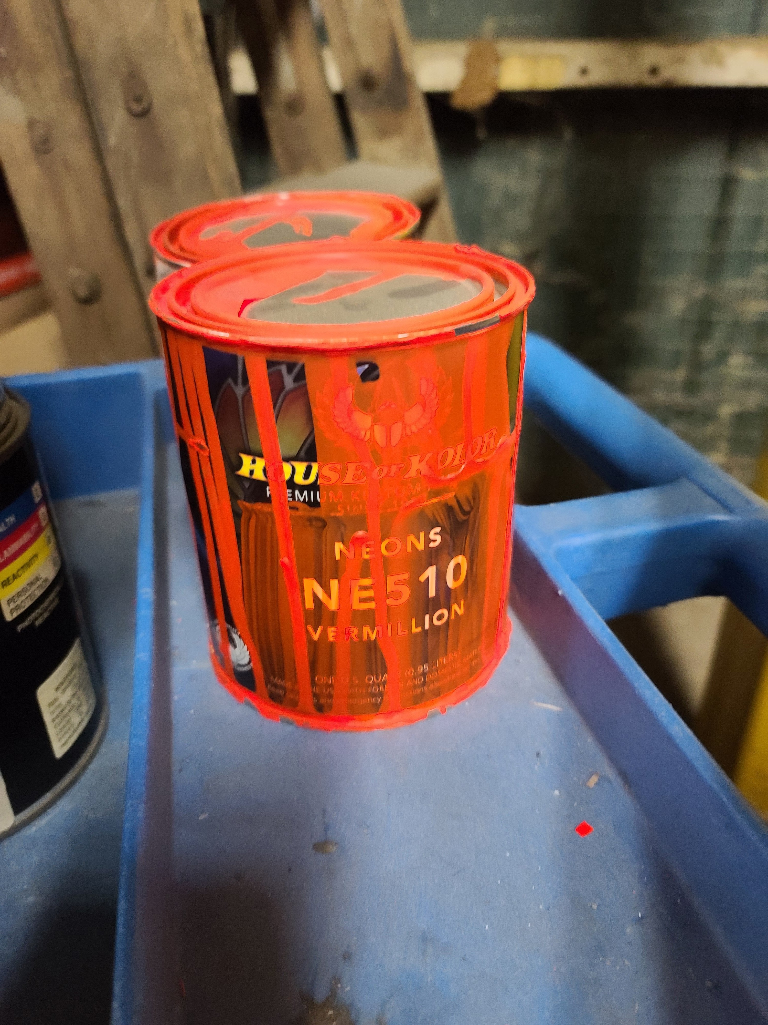House of Kolor NE510 Neon Vermillion **LOT OF 2 Damaged Quarts ...